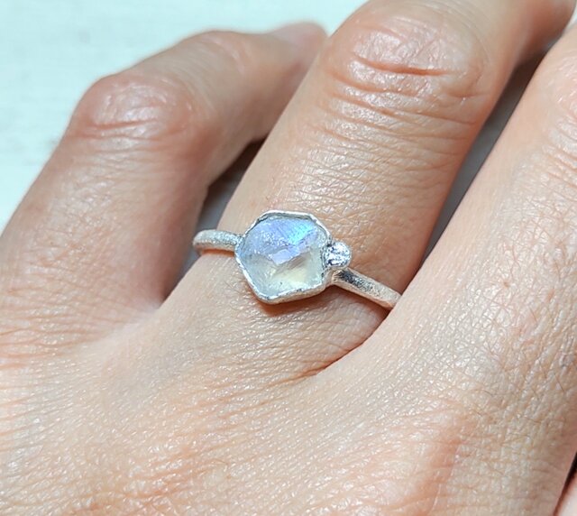 鉱物の表情 golden moon＊925 ring | iichi 日々の暮らしを心地よくするハンドメイドやアンティークのマーケットプレイス