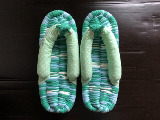 【FLIP TEE FLOP】24.5cm ミックス編みのオリジナル布ぞうり《グリーン×サックス×ホワイト》【No.177】 | iichi 日々の暮らしを心地よくするハンドメイドや ...