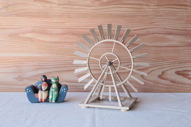 かぜしらす・木の風車 | iichi 日々の暮らしを心地よくするハンドメイドやアンティークのマーケットプレイス