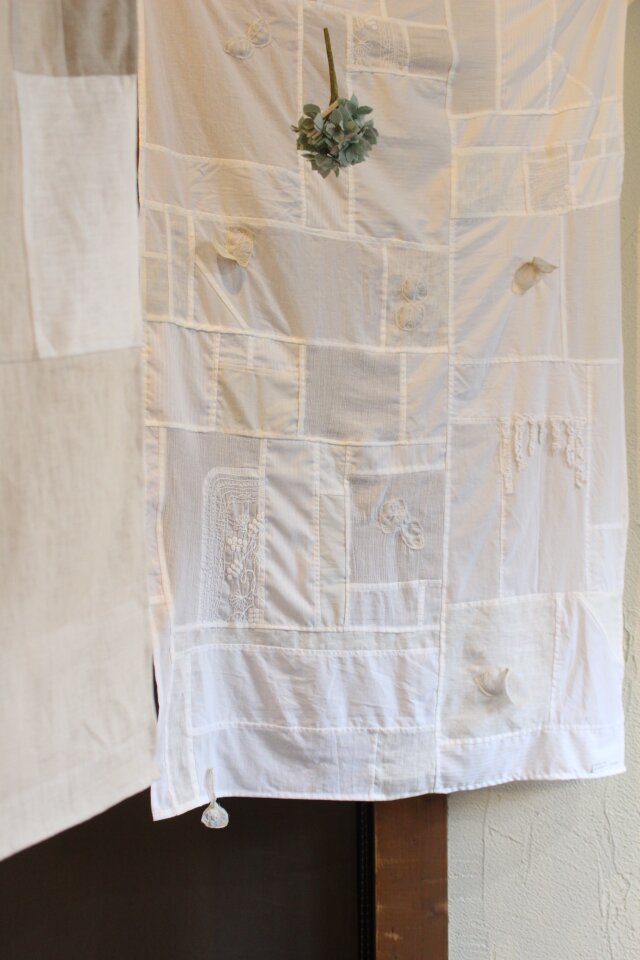 ちょうちょのカーテン/永遠の布 85×115cm | iichi 日々の暮らしを心地よくするハンドメイドやアンティークのマーケットプレイス