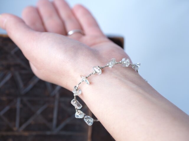 -Greem amethyst- silver bracelet | iichi 日々の暮らしを心地よくするハンドメイドやアンティークのマーケットプレイス