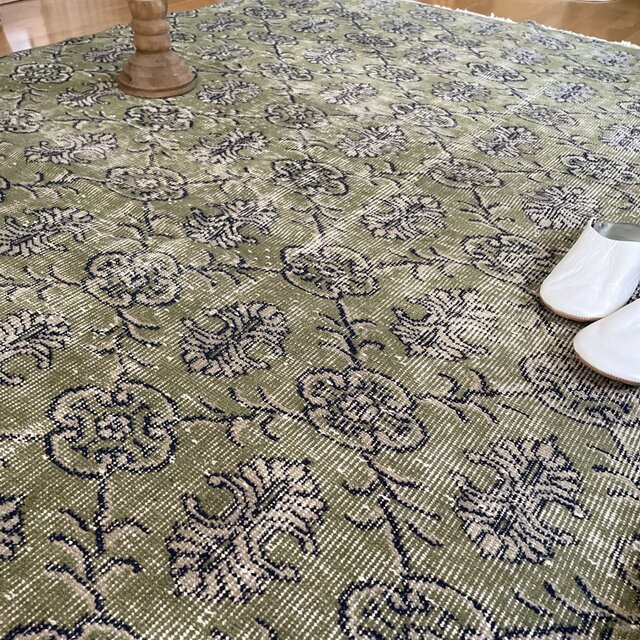 トルコヴィンテージラグ 大判 160×258 キウイカラー ネイビー 紋章柄 | iichi ハンドメイド・クラフト作品・手仕事品の通販