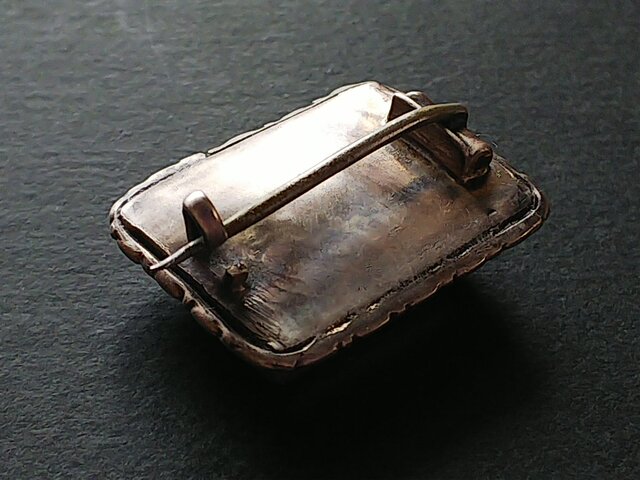 アンティーク モルフォ蝶 アールデコ ブローチ（23×17㎜） | iichi 日々の暮らしを心地よくするハンドメイドやアンティークのマーケットプレイス