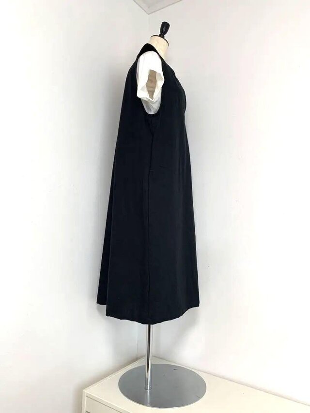 ジャンパースカート 黒 綿麻キャンバス地 着丈110cm ポケット付き そのほかのお色承ります！ | iichi ハンドメイド・クラフト作品・手仕事品の通販