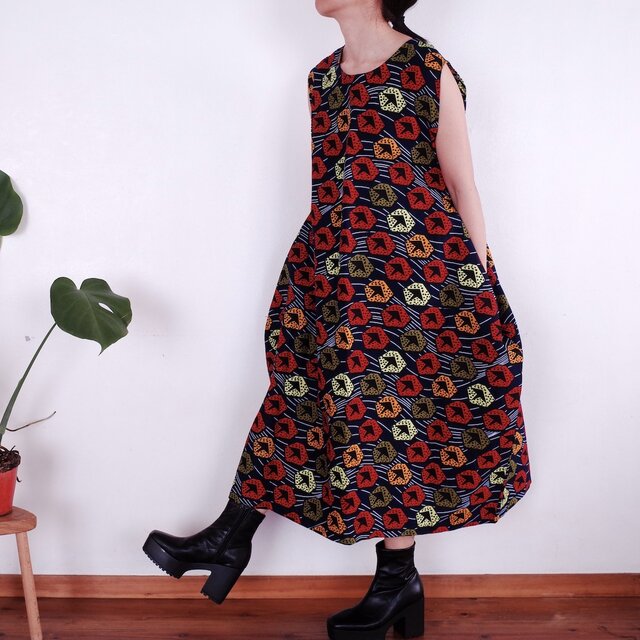 アフリカンプリント休日のワンピース go up ↑ | iichi ハンドメイド・クラフト作品・手仕事品の通販