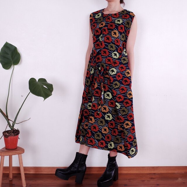 アフリカンプリント休日のワンピース go up ↑ | iichi ハンドメイド・クラフト作品・手仕事品の通販