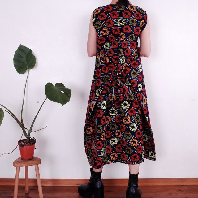 アフリカンプリント休日のワンピース go up ↑ | iichi ハンドメイド・クラフト作品・手仕事品の通販