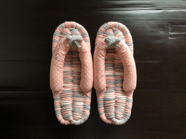 【FLIP TEE FLOP】24cm ミックス編みのオリジナル布ぞうり《ピンク×グレー×ホワイト》【No.178】 | iichi 日々の暮らしを心地よくするハンドメイドやアンティークの ...