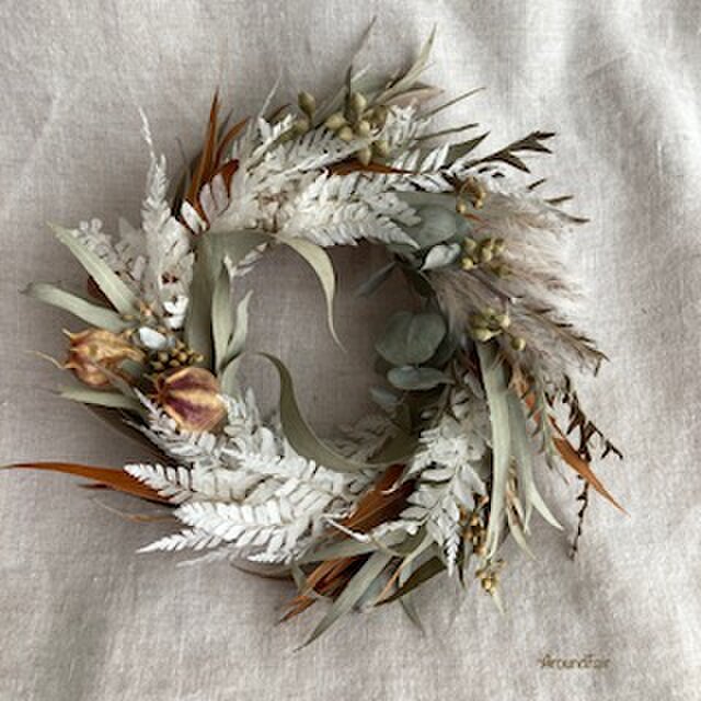 アースカラーの妖精リース Calm | iichi ハンドメイド・クラフト作品・手仕事品の通販