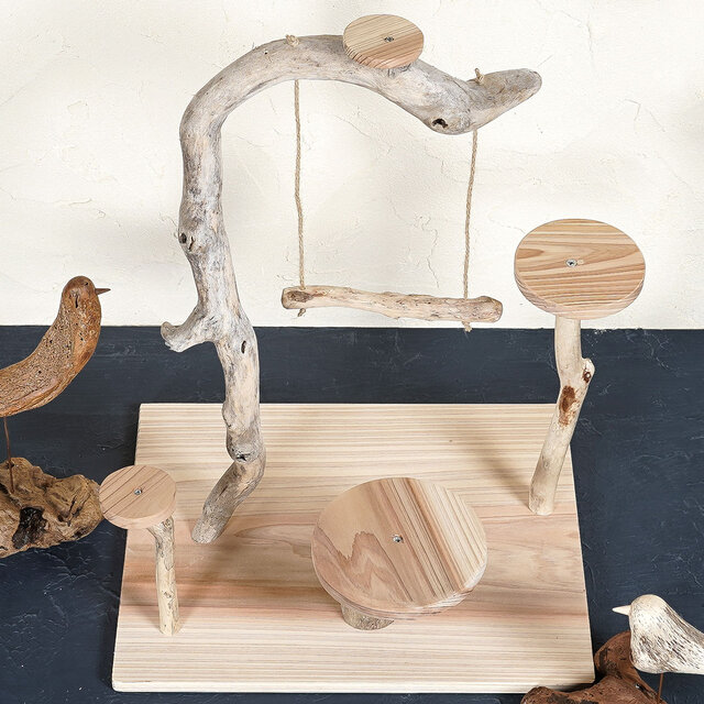 【バードランドの子守歌】流木の止まり木 バードスタンド、止まり木、飾り棚 116 | iichi 日々の暮らしを心地よくするハンドメイドやアンティークのマーケットプレイス