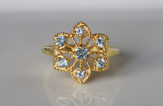 アートスタイル＊ブルートパーズ 花 指輪＊13号 GP | iichi 日々の暮らしを心地よくするハンドメイドやアンティークのマーケットプレイス