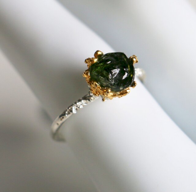 古代スタイル＊天然グリーントルマリン 指輪＊14.5号 SV | iichi 日々の暮らしを心地よくするハンドメイドやアンティークのマーケットプレイス