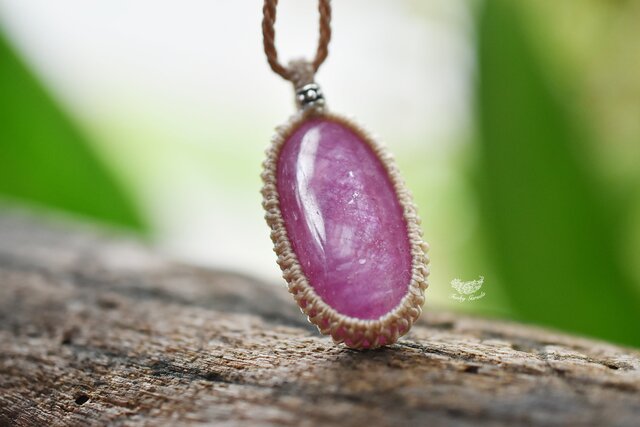 良質コランダム★ルビーマクラメネックレス1098 | iichi ハンドメイド・クラフト作品・手仕事品の通販