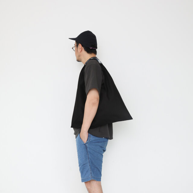 1点もの azuma bag / black no2 | iichi ハンドメイド・クラフト作品・手仕事品の通販
