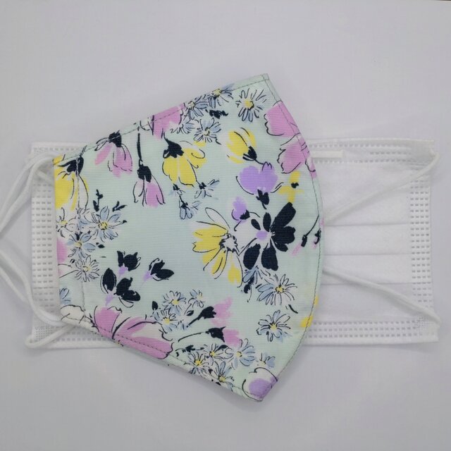 う294 水彩風♪花柄☆立体マスク | iichi ハンドメイド・クラフト作品・手仕事品の通販