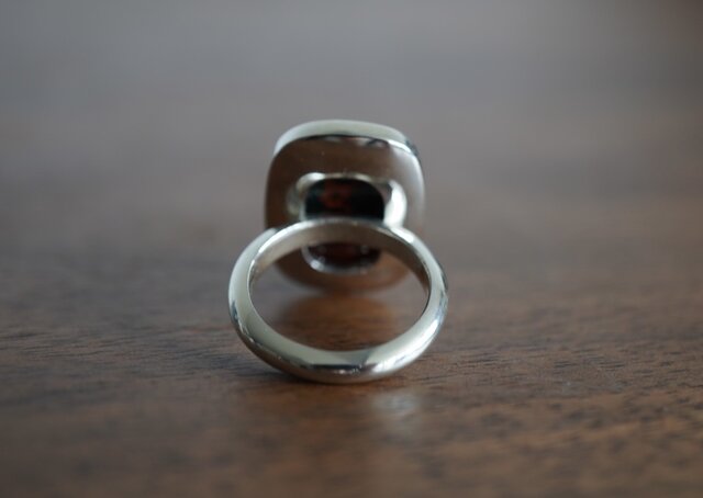 bloodstone ring (square) | iichi 日々の暮らしを心地よくするハンドメイドやアンティークのマーケットプレイス