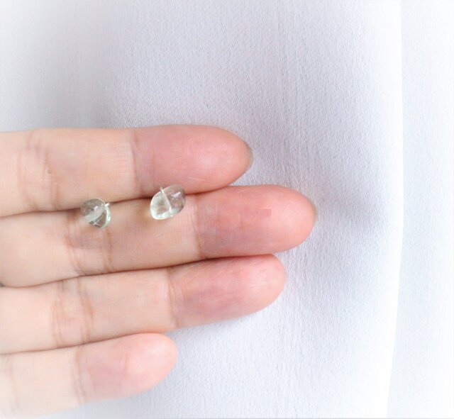 コロコロ グリーンフローライト Yピアス Silver925 or K18 | iichi ハンドメイド・クラフト作品・手仕事品の通販