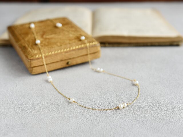 【14kgf ロングネックレス】かぶってつけれる！華奢 ヴィンテージパール・60cm | iichi ハンドメイド・クラフト作品・手仕事品の通販