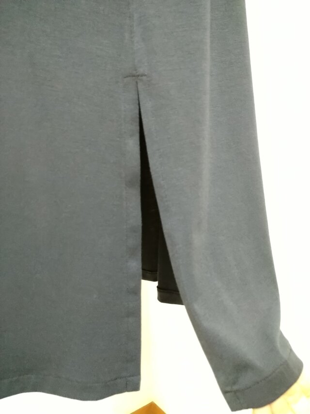 ただのTシャツ、ロングでドレッシーな。NSPO−133 | iichi ハンドメイド・クラフト作品・手仕事品の通販