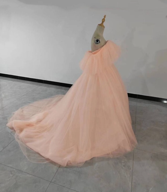 送料無料！ 美品！コーラルピンクドレス オフショルダー 華やかなトレーン/結婚式/披露宴 | iichi ハンドメイド・クラフト作品・手仕事品の通販