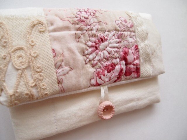 flap pouch - french fabric | iichi 日々の暮らしを心地よくするハンドメイドやアンティークのマーケットプレイス