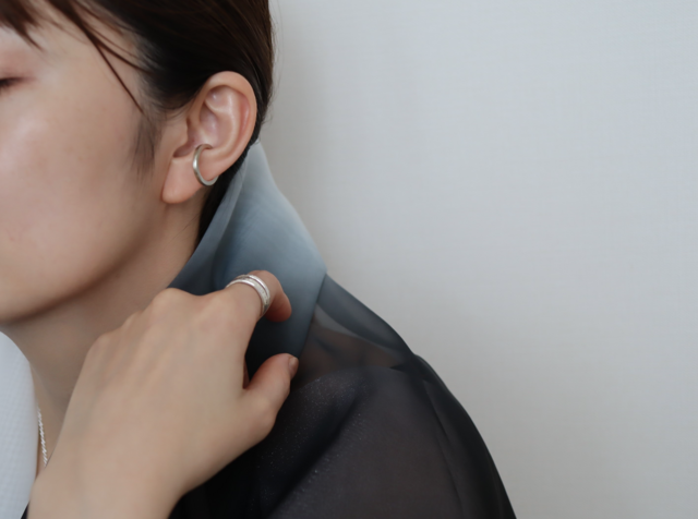 ソリッド イヤーカフSV925 片耳用 | iichi ハンドメイド・クラフト作品・手仕事品の通販