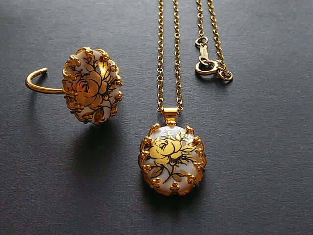 ヴィンテージ 45㎝ Gold薔薇 14Kgfネックレス（台座:Silver925製/18KGP仕上げ） | iichi ハンドメイド・アンティーク・食品・ギフト・手作り