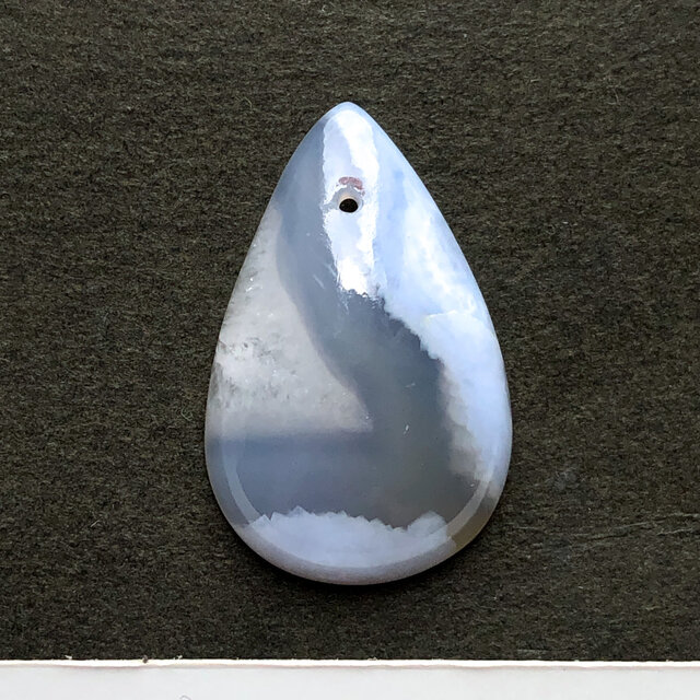 ブルーレースアゲート[259] 21x19mm 天然石 ／ ルース ／カボション | iichi ハンドメイド・クラフト作品・手仕事品の通販