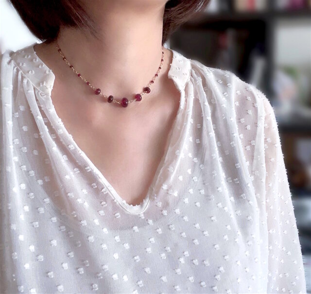 ルビーのステーションネックレス（k14gf) | iichi ハンドメイド・アンティーク・食品・ギフト・手作り