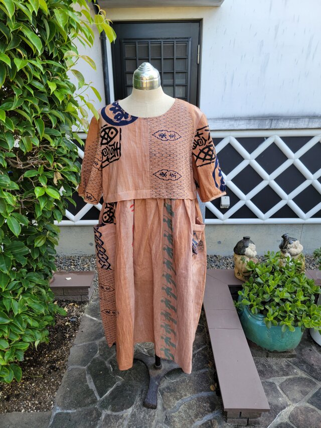 着物リメイク 手作り てぬぐい 柿渋染め ワンピース | iichi ハンドメイド・アンティーク・食品・ギフト・手作り