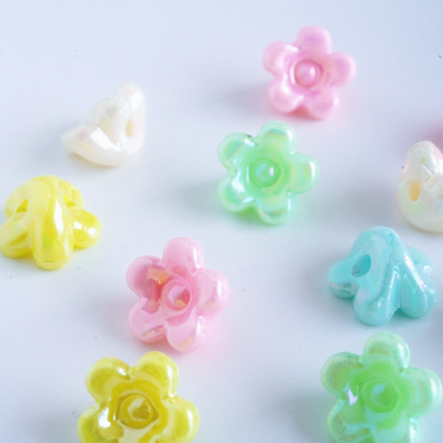 【25g】10mm お花のビーズ パステルカラー ☆028 | iichi ハンドメイド・クラフト作品・手仕事品の通販