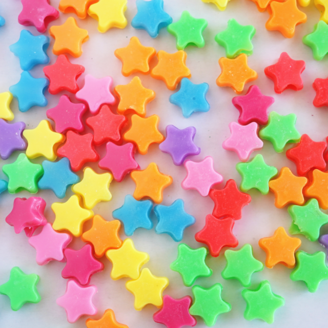 【25g】ビビッドカラーの10mm星のビーズ ☆055 | iichi ハンドメイド・クラフト作品・手仕事品の通販