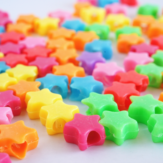 【25g】ビビッドカラーの10mm星のビーズ ☆055 | iichi ハンドメイド・クラフト作品・手仕事品の通販