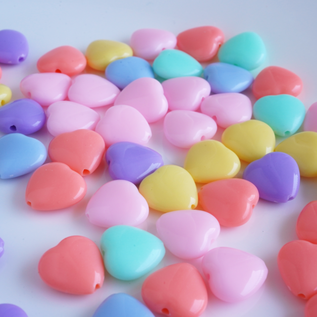 【30g】14mm パステルカラーのハートのビーズ♪ ☆015 | iichi ハンドメイド・クラフト作品・手仕事品の通販