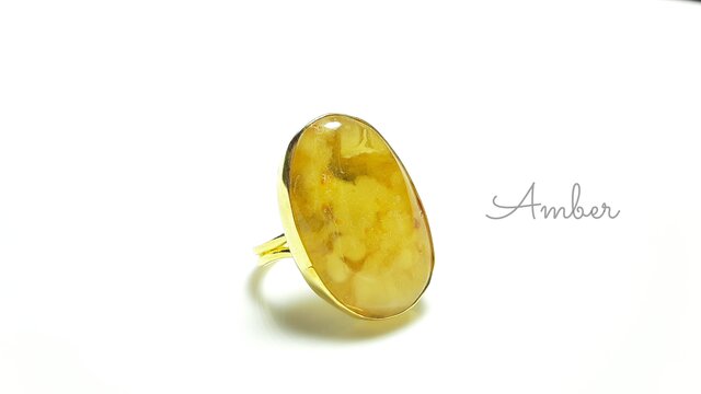 最新作☆『AMBER 琥珀』の世界でひとつの天然石リング | iichi 日々の暮らしを心地よくするハンドメイドやアンティークのマーケットプレイス