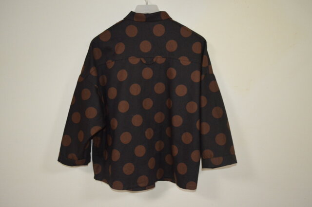 秋にも！「小衿シャツ」 | iichi - ハンドメイド・アンティーク・食品・ギフト・手作り