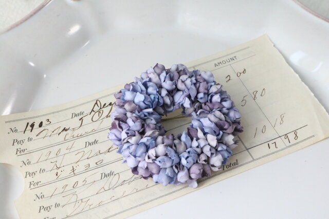 布花 花びらリースブローチ 883 | iichi ハンドメイド・クラフト作品・手仕事品の通販