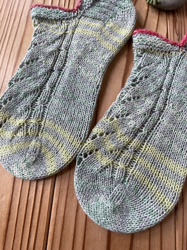 No.1237 夏うつぼソックス126匹め | iichi ハンドメイド・アンティーク・食品・ギフト・手作り