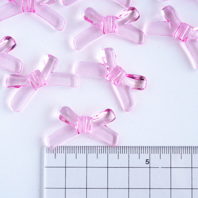 【12個】25mm リボンのビーズ 透明 ピンク | iichi ハンドメイド・クラフト作品・手仕事品の通販