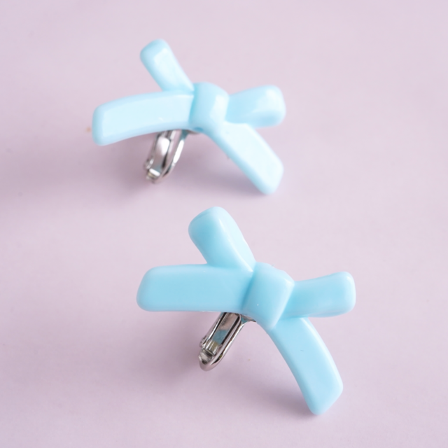 【12個】25mm リボンのビーズ ベビーブルー 水色 | iichi ハンドメイド・クラフト作品・手仕事品の通販