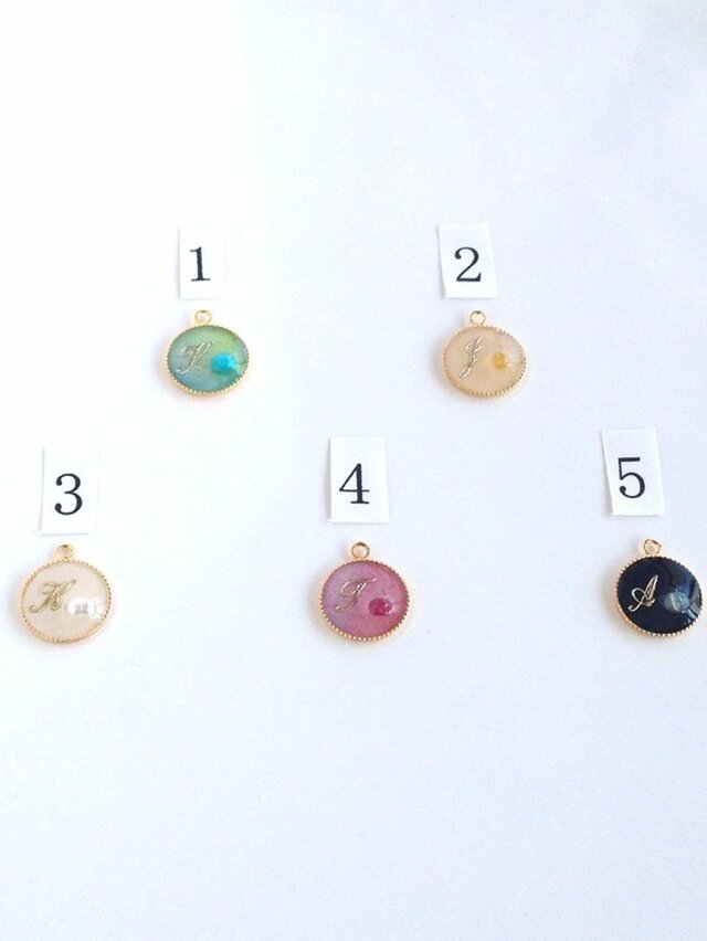 他機種 製作可 『リバティ iphone14ケース(マートル)イニシャル&誕生石st付』 | iichi ハンドメイド・クラフト作品・手仕事品の通販