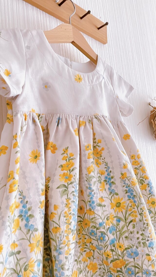 70.80cm 半袖 可愛いお花のギャザーワンピース | iichi ハンドメイド・クラフト作品・手仕事品の通販