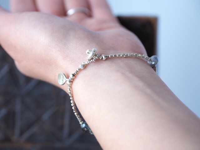 -Moss aquamaline mix- silver bracelet | iichi 日々の暮らしを心地よくするハンドメイドやアンティークのマーケットプレイス