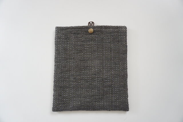 裂き織りのバッグinポケット フリーポーチ A5 | iichi 日々の暮らしを心地よくするハンドメイドやアンティークのマーケットプレイス