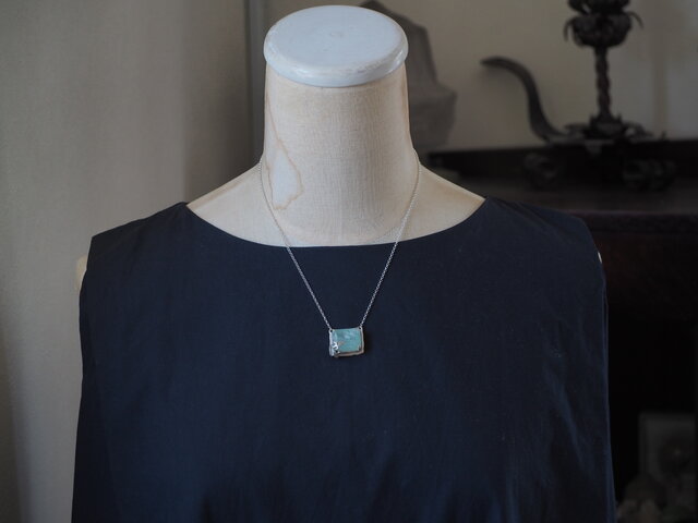 水の記憶 アクアマリン 【ご予約品】 | iichi 日々の暮らしを心地よくするハンドメイドやアンティークのマーケットプレイス