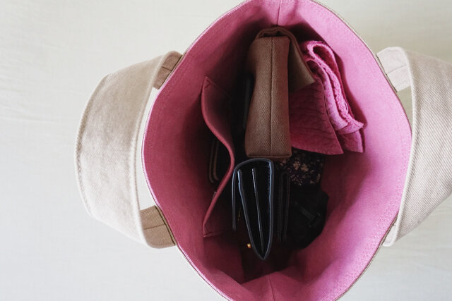 TOTE BAG -bicolor- (M) / royalblue × mushroom | iichi ハンドメイド・クラフト作品・手仕事品の通販