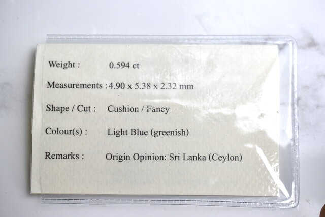 スリランカ産ライトブルー★スピネル ルースs895 | iichi 日々の暮らしを心地よくするハンドメイドやアンティークのマーケットプレイス