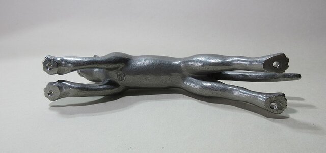 ネコの取っ手（走る） | iichi 日々の暮らしを心地よくするハンドメイドやアンティークのマーケットプレイス