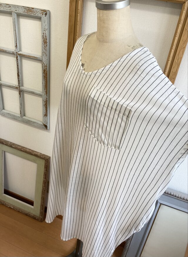 大人の透け感 ️ストライプ柄BIGTシャツワンピース 白黒（サイズフリーLL） | iichi ハンドメイド・アンティーク・食品・ギフト・手作り