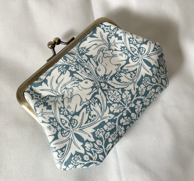 ウイリアムモリス ブラザーラビット 親子がま口ミニ財布 | iichi ハンドメイド・クラフト作品・手仕事品の通販